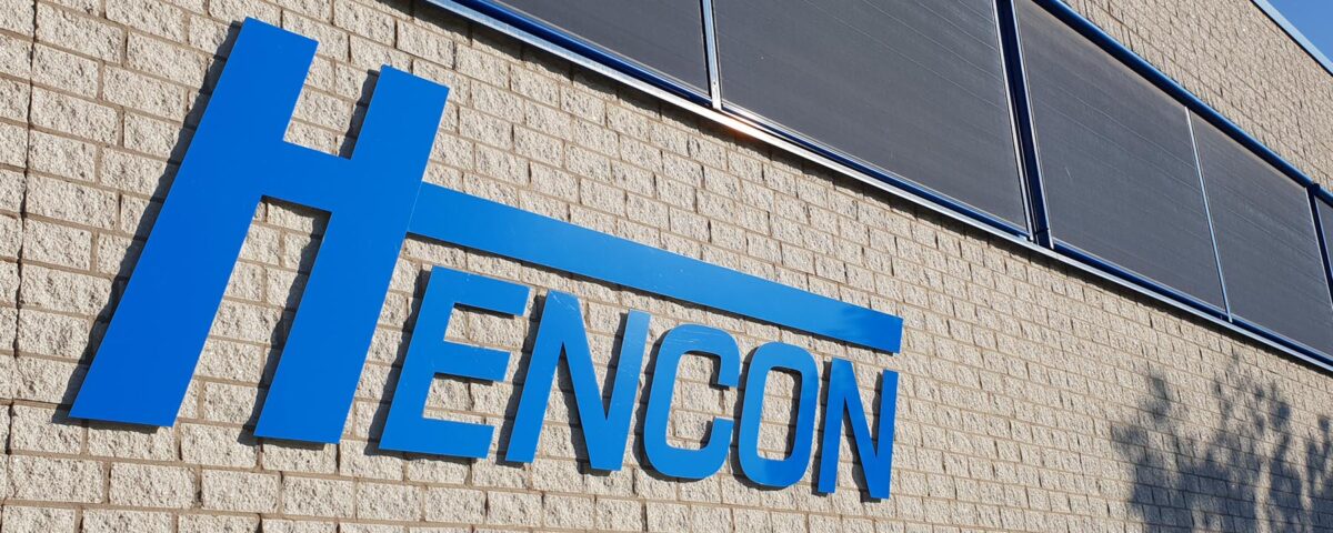 bewegwijzering gevelreclame | Hencon voor Dru - Dekalu